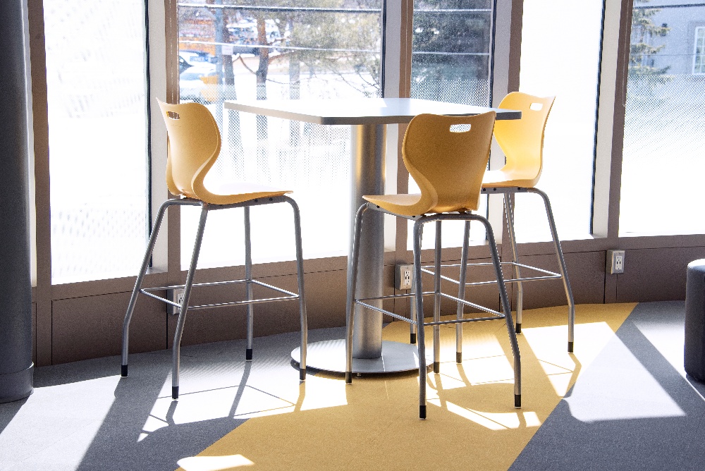 Solutions: Cafe + Cafeteria